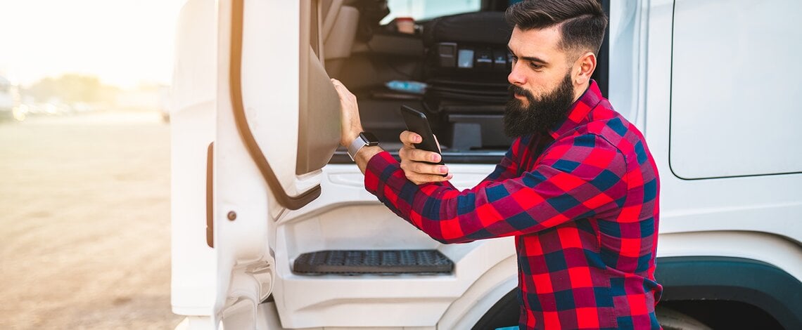 Transportation & Logistics: Cloud & Fleet management Case Studies - ScienceSoft